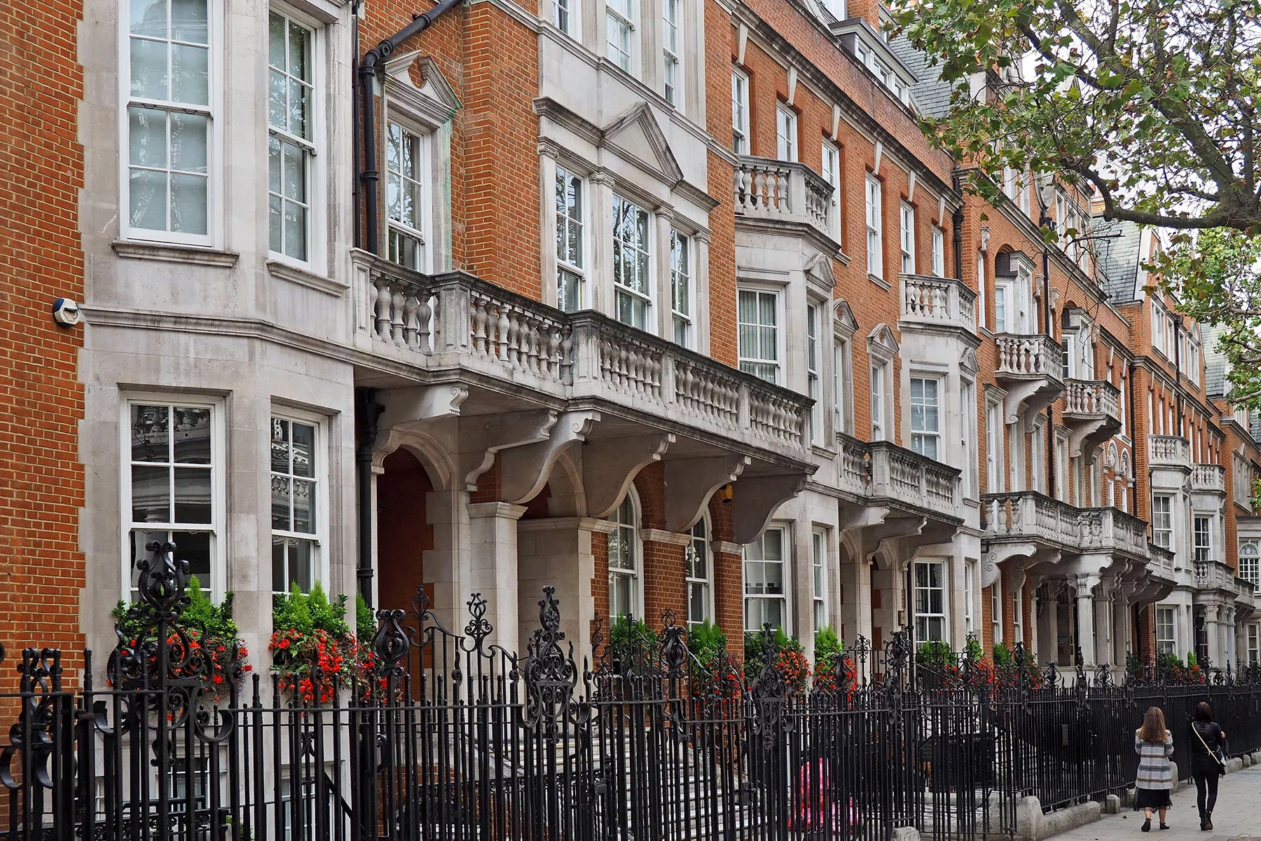Best of London Living in The Mulliner: Discover Culture in Luxury ...