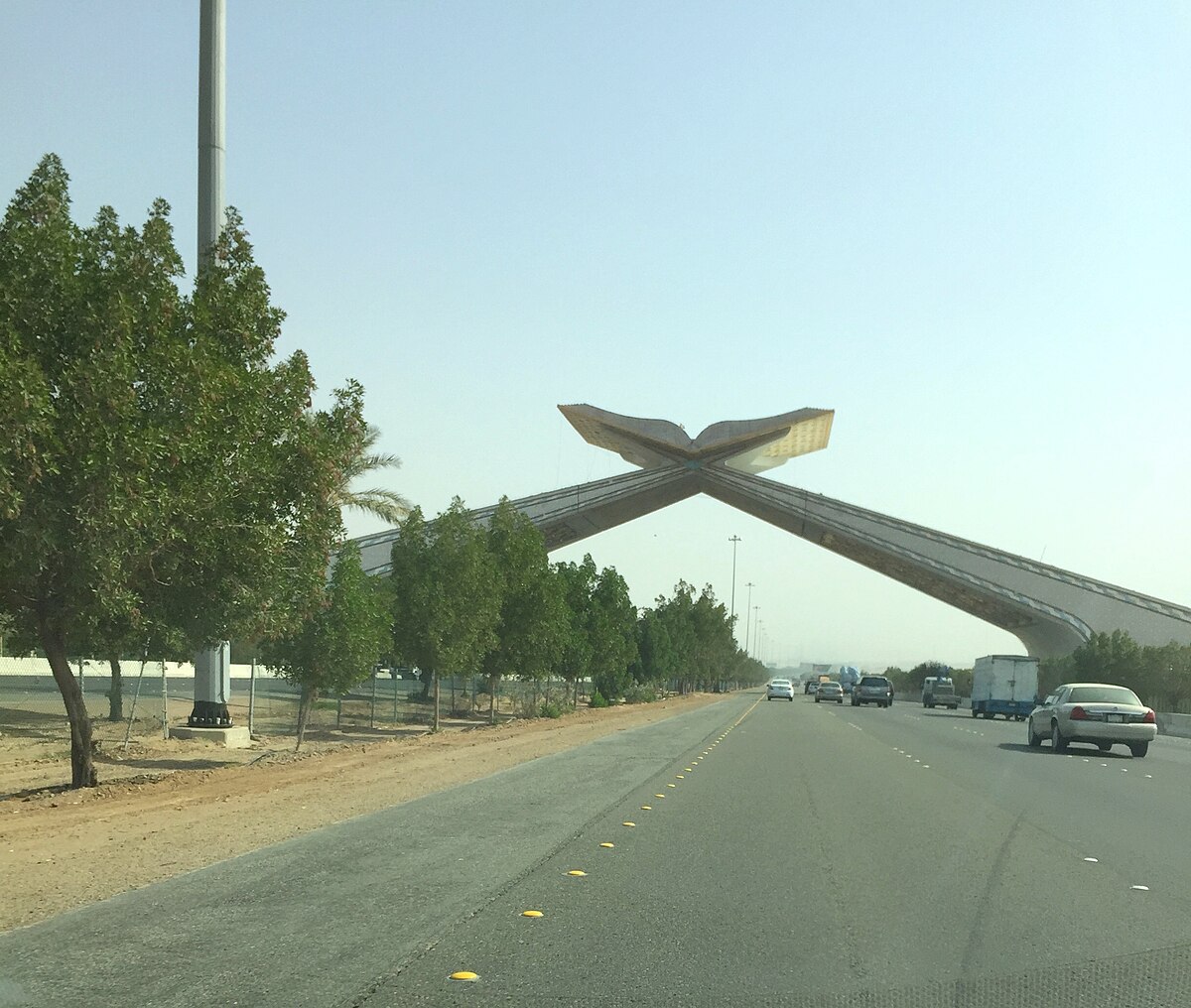 The Road to Makkah: Unlock the City’s Top 5 Majestic Routes