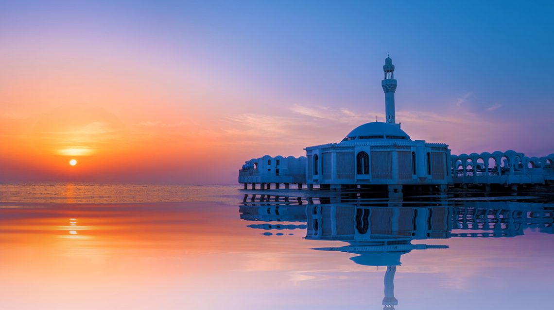 The Floating Mosque Jeddah: An Interesting Story of Stillness, Water ...